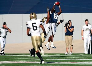 What Are The Positions In Flag Football? [With Charts 2025]